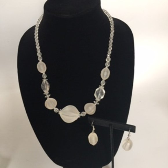 Jewelry | Clear Frosted Plastic Beaded Necklace | Poshmark